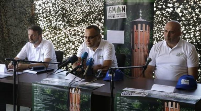 Započela manifestacija Započela manifestacija